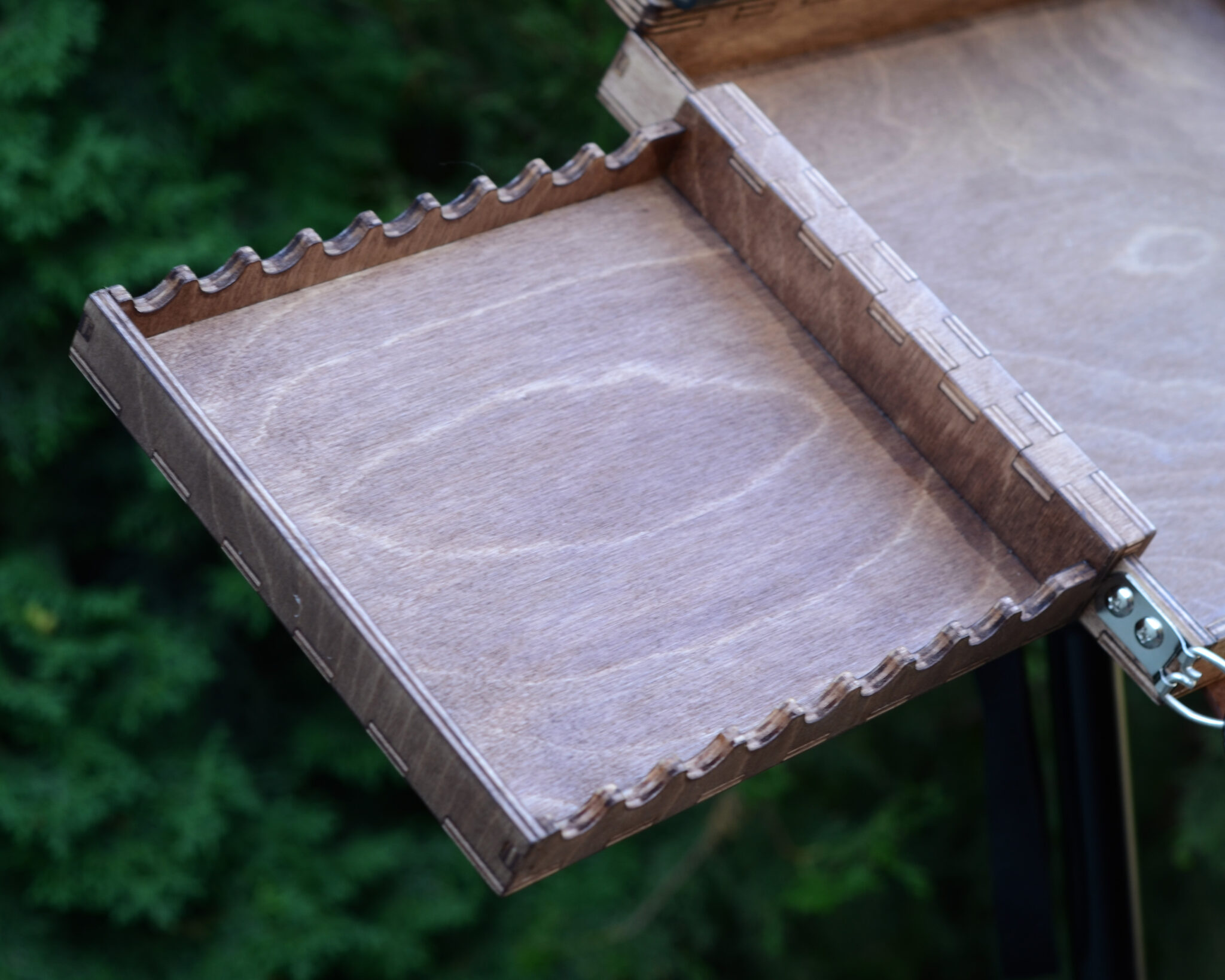 Slot-in side table - Martletpochades