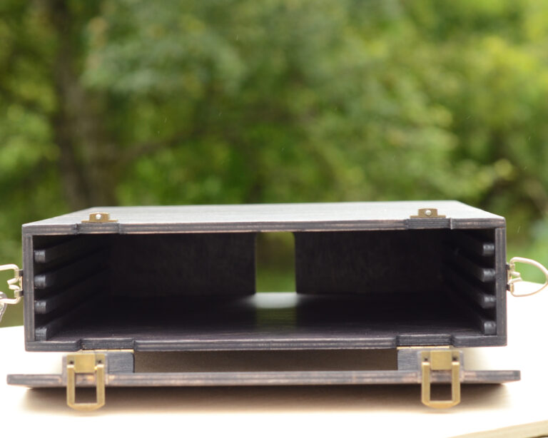 Wet panel carrier for 10x12 inch panels, 4 slots - Martletpochades